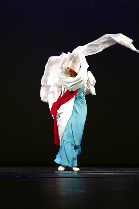 한국전통춤과 시가 어우러진 특별한 무대